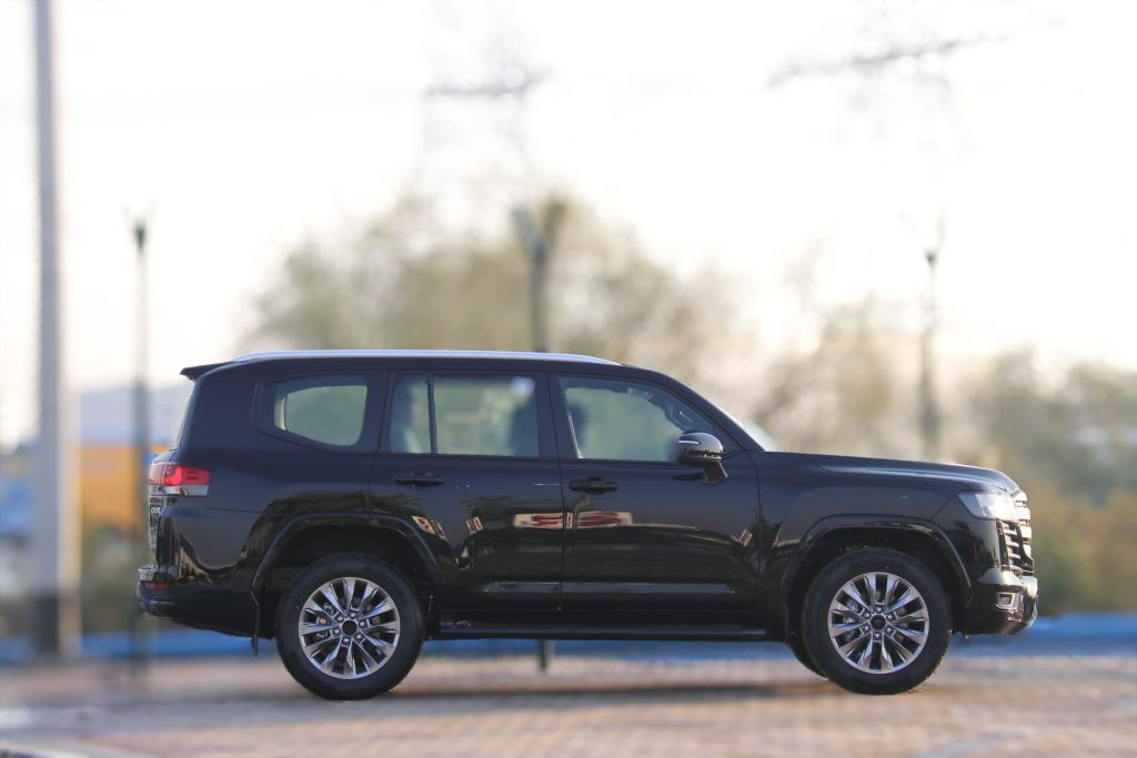 Toyota Land Cruiser GXR 4.0L | Best Export Price | UAE