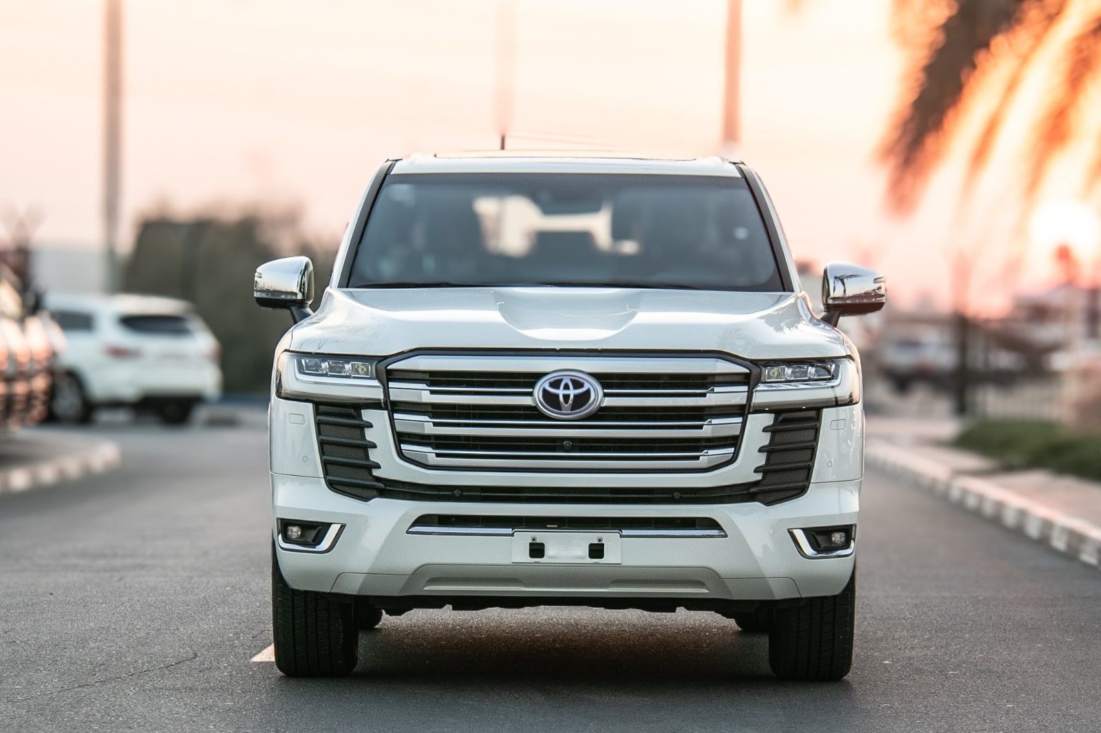 Toyota Land Cruiser VX 4L 2024 | White-Black | Best Price