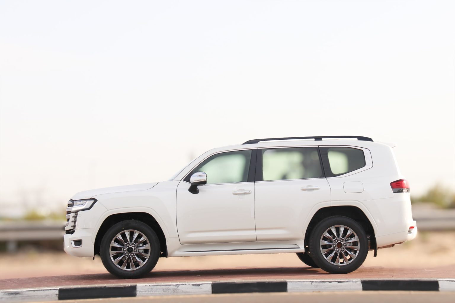 Land Cruiser VX 4L 2024 | White-Beige | Best Price